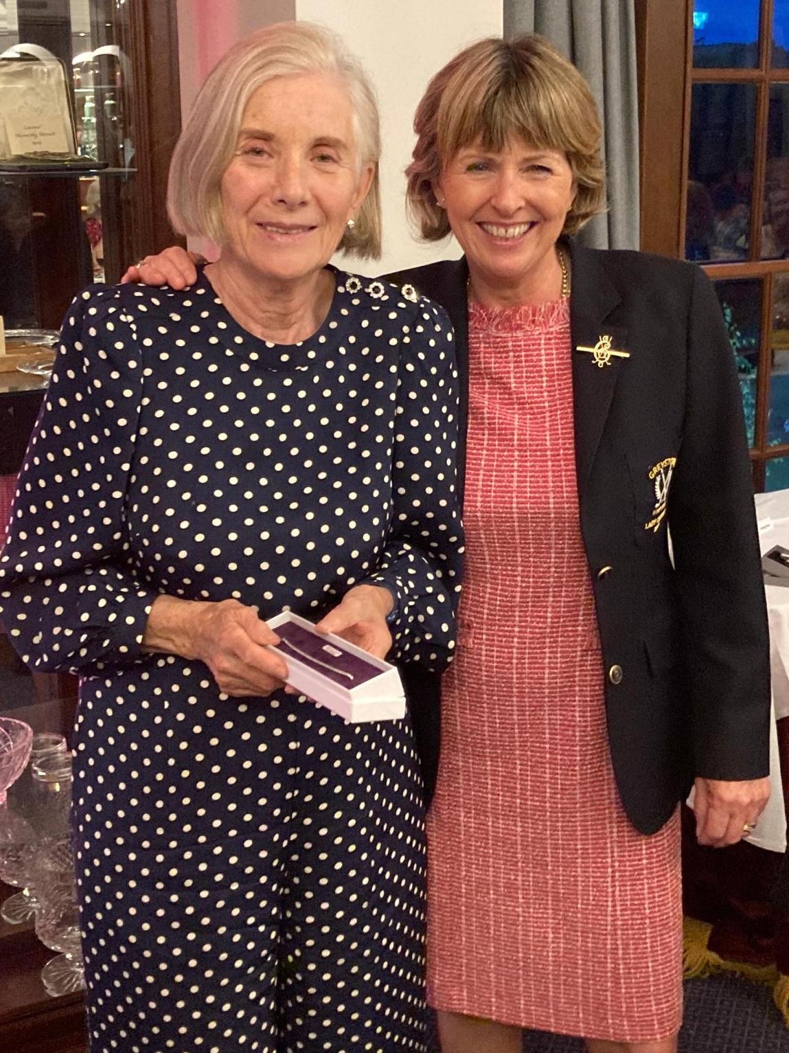 Amanda Lawless wins Lady Captain Celine’s prize – Greystones Golf Club