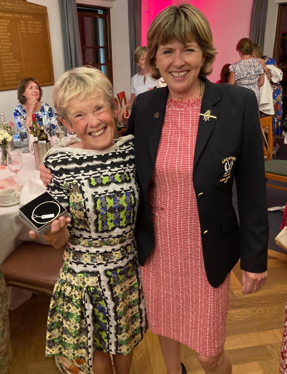 Amanda Lawless wins Lady Captain Celine’s prize – Greystones Golf Club